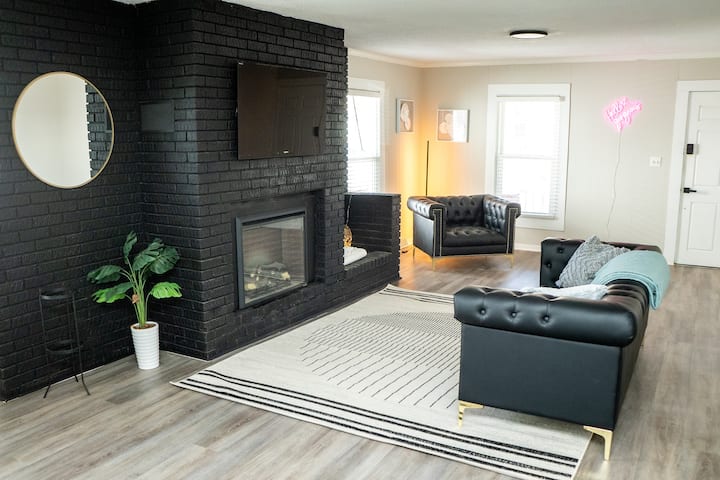 Charming 1927 Bungalow Near Downtown Greensboro - Greensboro