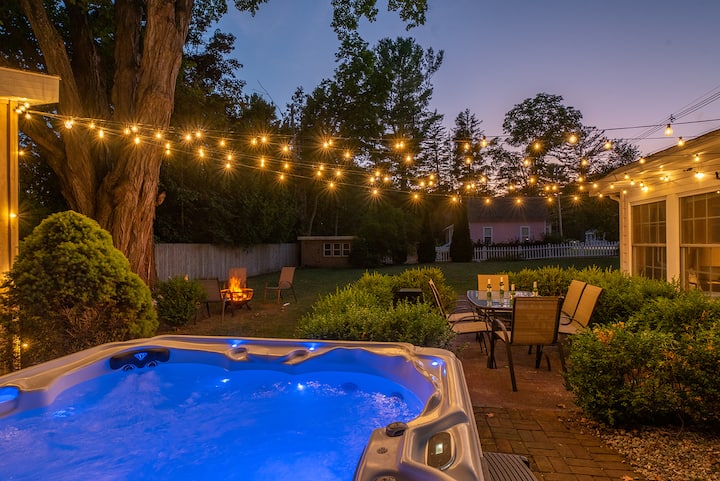 Torch Lake Beachfront Vacation Rentals - Michigan, United States | Airbnb