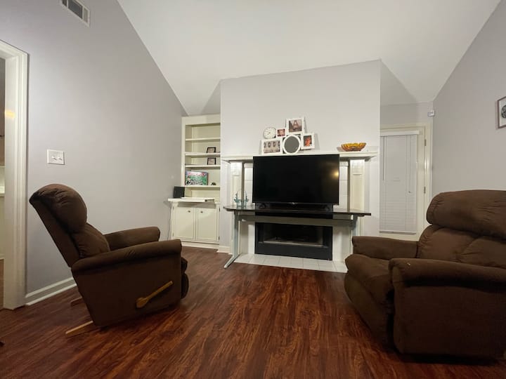 The Fox Den - Augusta, GA