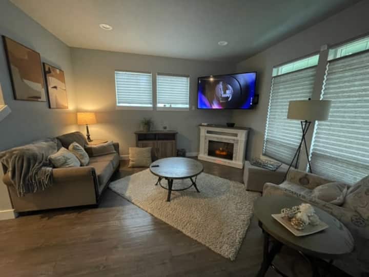 The Perch In Pacific - Lake Tapps, WA