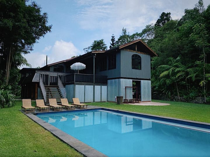 Milkbar Valley. Retreat Space/bespoke Holiday Acom - Nimbin