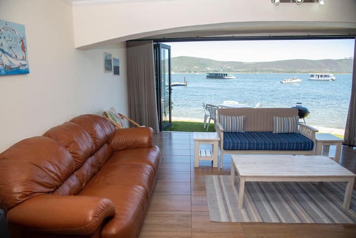 New Listing- 33 Laguna Grove On The Water - Knysna