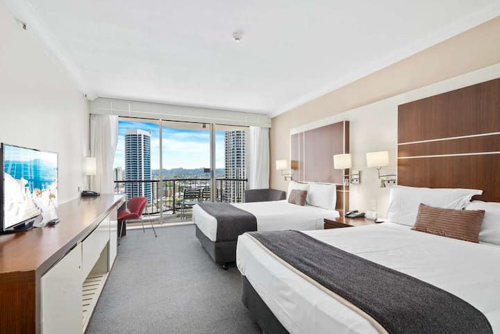 M On View - Surfers Paradise Level 1808 - Gold Coast