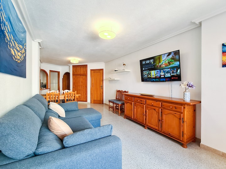 Apartment At Playa Del Cura, With Pool - Torrevieja