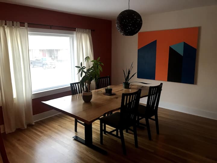 Cozy Home Away From Home - Collingwood