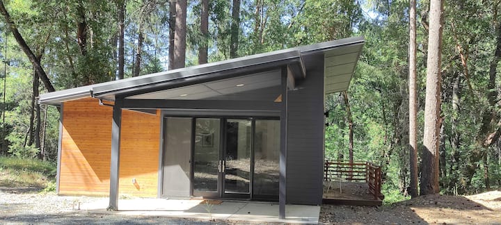 Modern Cabin In The Woods! - Nevada City, CA