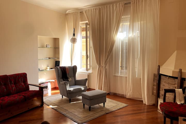 Rifinito Appartamento In Centro Storico. - Modena, Italy