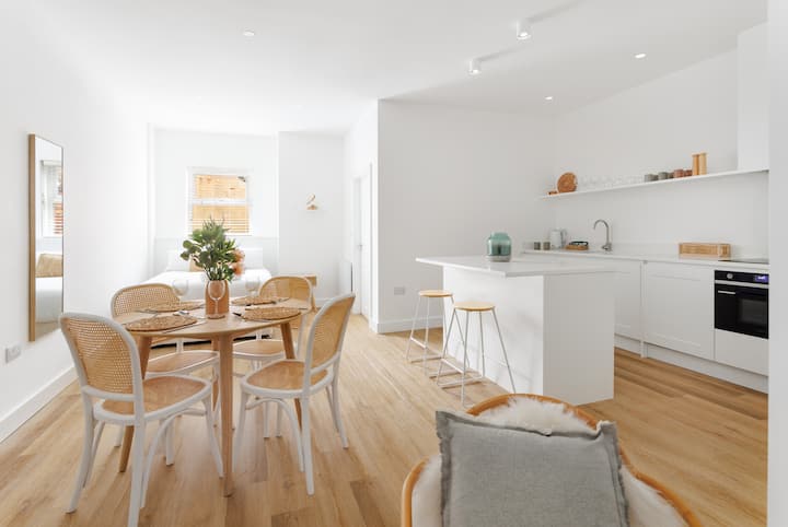44 Renshaw - Studio Apartment Sleeps 4 - Liverpool