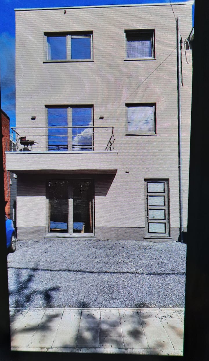Nouvelle Maison Design 2 Salles De Bain - Liège