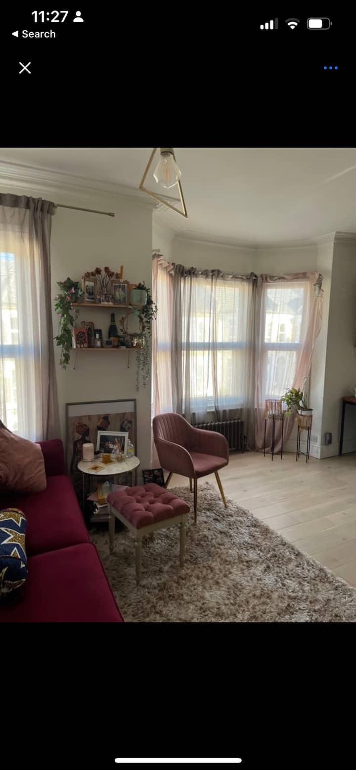 Stylish Period Property - 크로이던