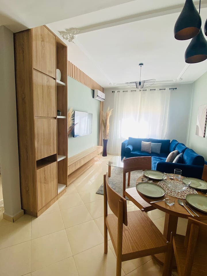 Beautiful 2br Apt-5' Walk To Beach - Tangier