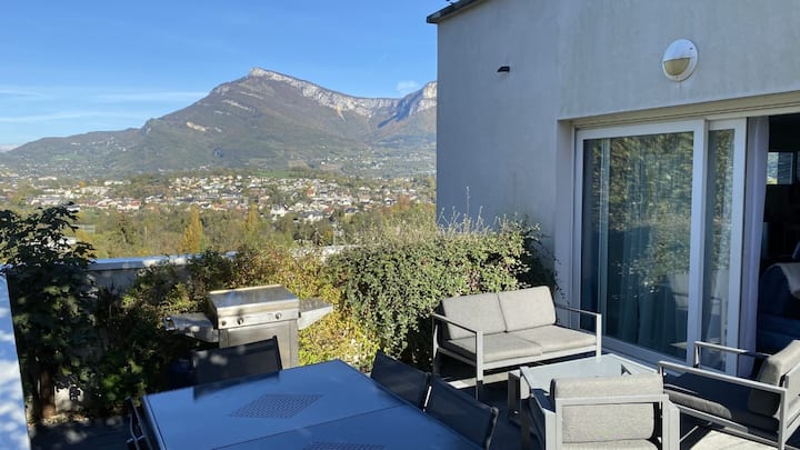 Appartement Vue Magnifique - Challes-les-Eaux