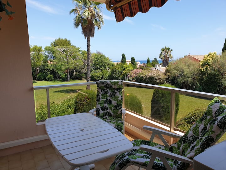 Appartement 2 Pièces 3 Voyageurs, Climatisé. - Antibes