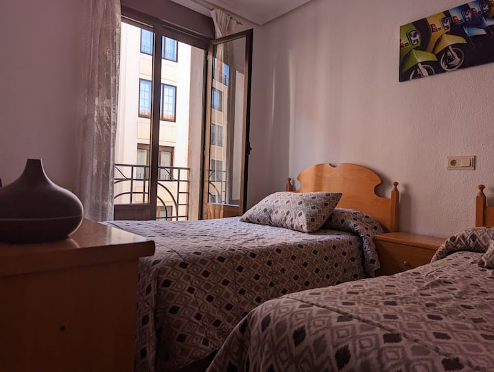 Habitación Doble Con Dos Camas - Valladolid