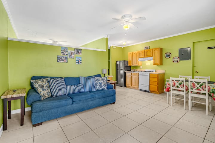 1 Bedroom Cabin Half/duplex Unit B Up On Stilts - Long Beach, Big Pine Key