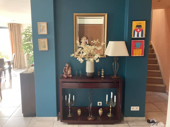 Très Beau Duplex Avec Garage En Plein Centre Ville - Le Puy-en-Velay