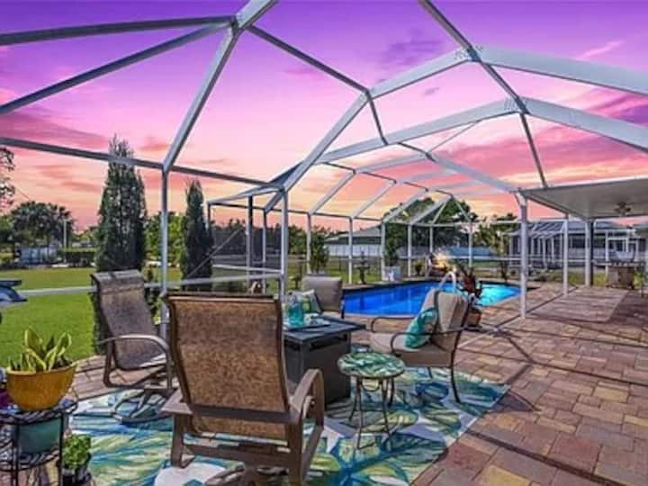 Heated Pool; Elegant & Cozy Home - Sanibel Island, FL