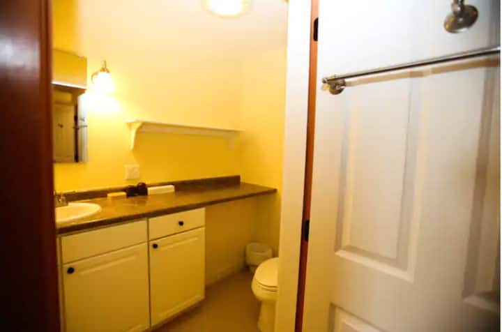 Brahms Suite- 2 Bedrooms - Concord, NH