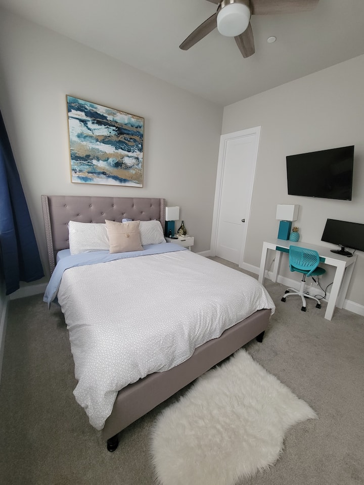 1a Rtp/rdu Private Bed & Bath - Cary, NC