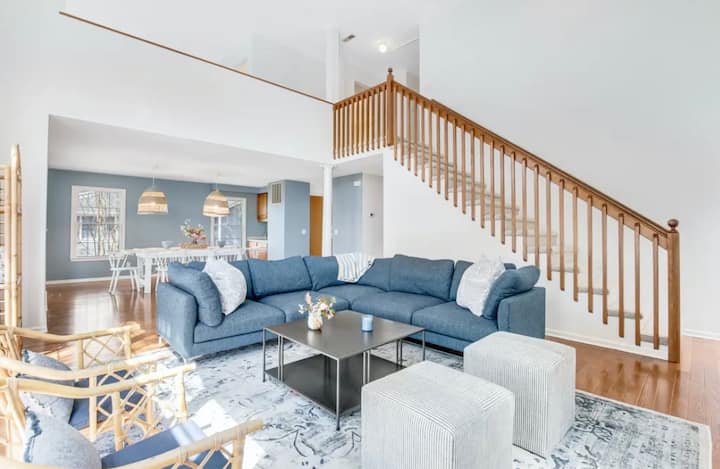 Beautiful Bethany Beach Retreat - Minutes To Beach - Bethany Beach, DE