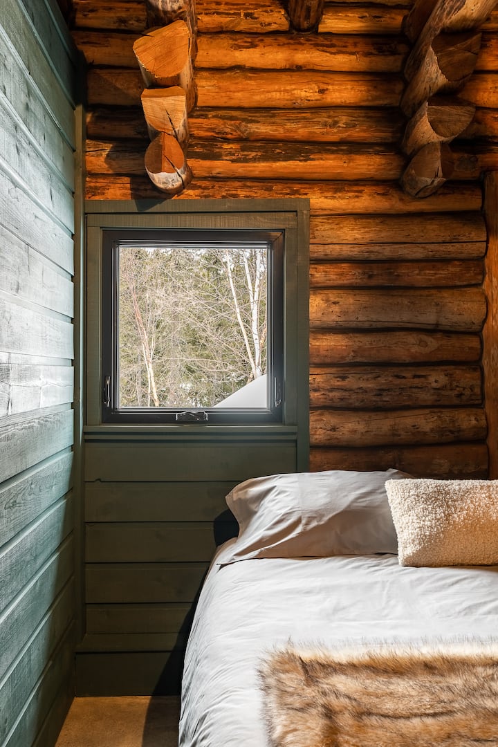ÖBois Charlevoix: L'écurie 2 (Chambre) - La Malbaie