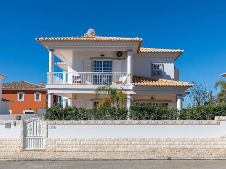 Villa Casa Branca Ocean View - Lagos, Portugal