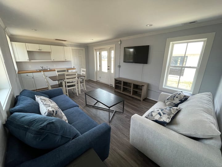 Quaint 1 Bedroom Studio Unit - Cape Charles, VA