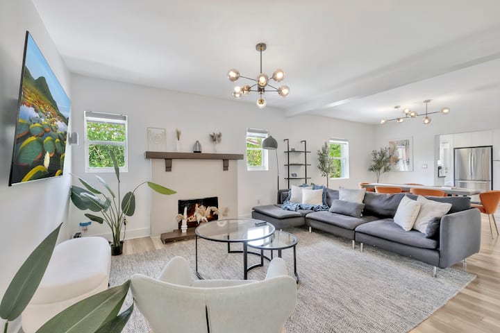Miami Oasis W/ Pool: Steps From Design District! - Miami, FL