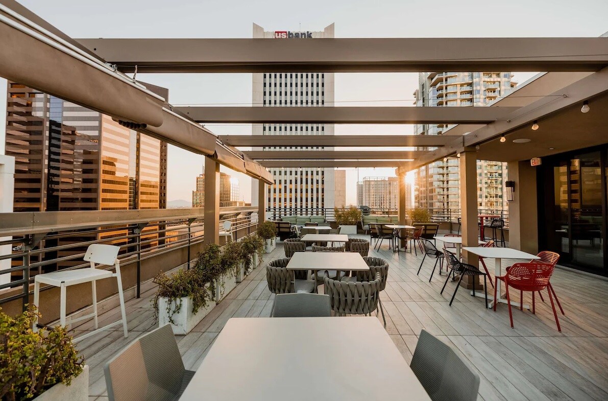 Super Bowl VIP all-inclusive 3-night - Hotels for Rent in Phoenix ...