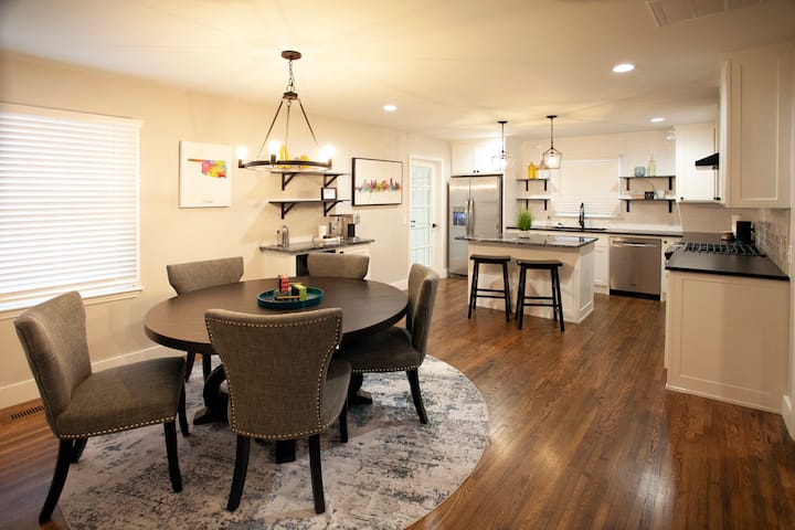 3br Tulsa Midtown | Game Room | Gathering Place - Tulsa, OK