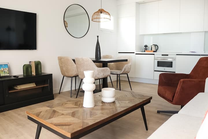 2 Bedroom Sea View Apartment - Fuengirola