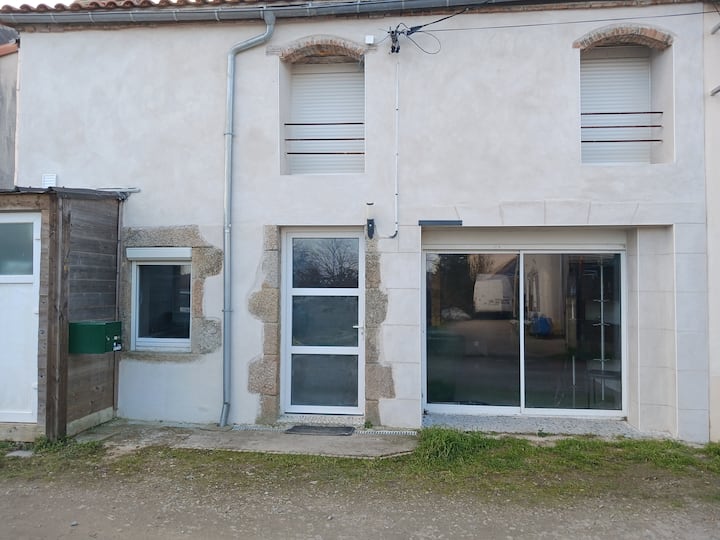 Maison De Bourg Entre Nantes Et Cholet - Clisson