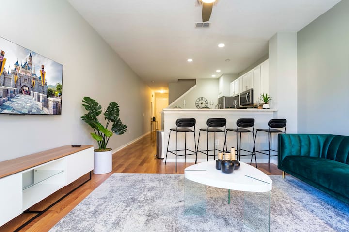 Luxury Townhouse Near Very Close To Disney - Celebration, FL