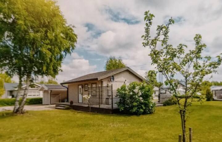 Ett Vackert Fritidshus På ÖLand. - Borgholm