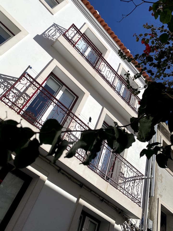 Duplex A 80 Metros Da Praia - Sesimbra