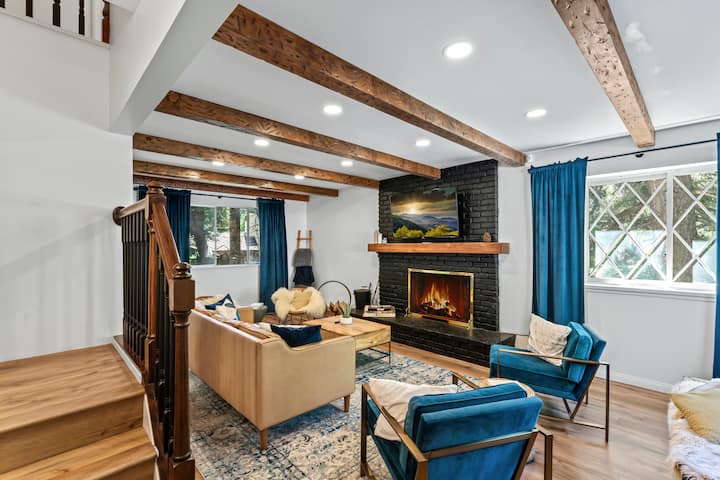 Chateau At Lake Arrowhead: Cozy Cabin - Lake Arrowhead, CA