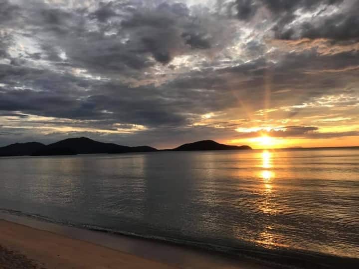 Apto. Frente Para O Mar - Praia Massaguaçu - Caraguatatuba