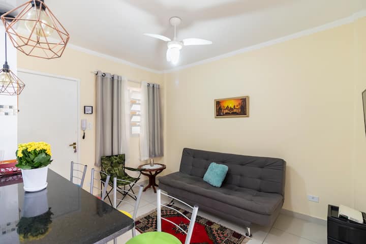 Apartamento Com Suíte – Praia E Shopping A Pé! - Santos