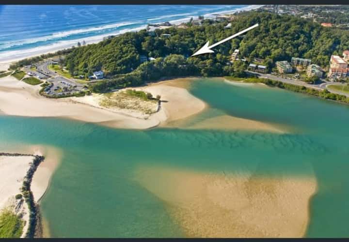 Currumbin Alley Beach House - Coolangatta