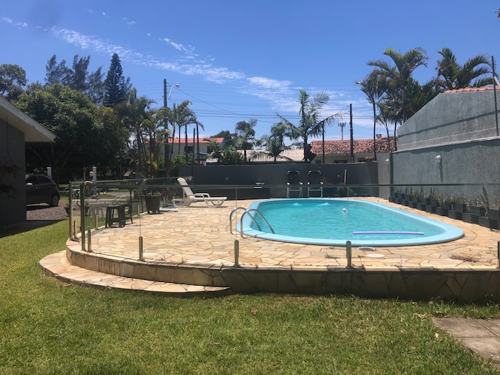 ÓTima Casa Com Piscina Gigante E Banheira - Xangri-Lá