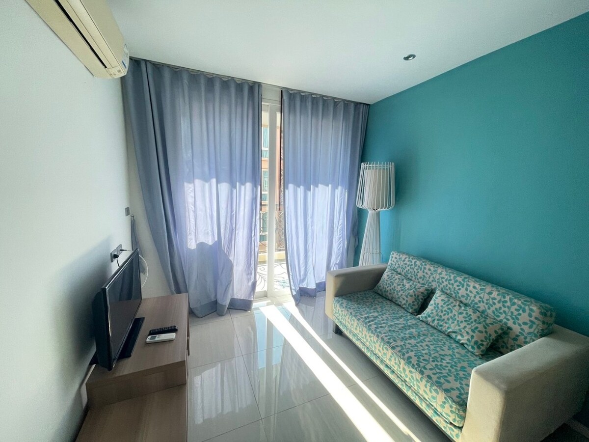 Atlantis Condo Resort Pattaya - Apartments for Rent in Pattaya City ...