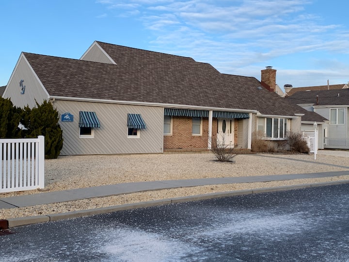 Oceanside Beach House - Point Pleasant, NJ