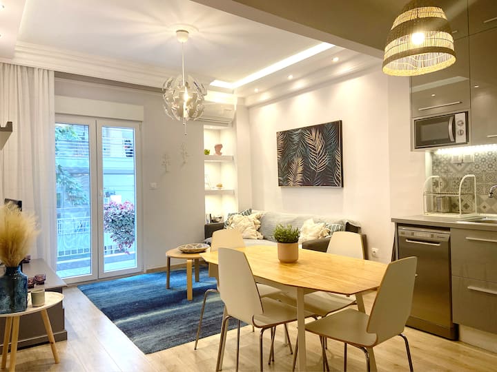 Modern Apartment In Thessaloniki - Thessaloniki Airport Makedonia (SKG)