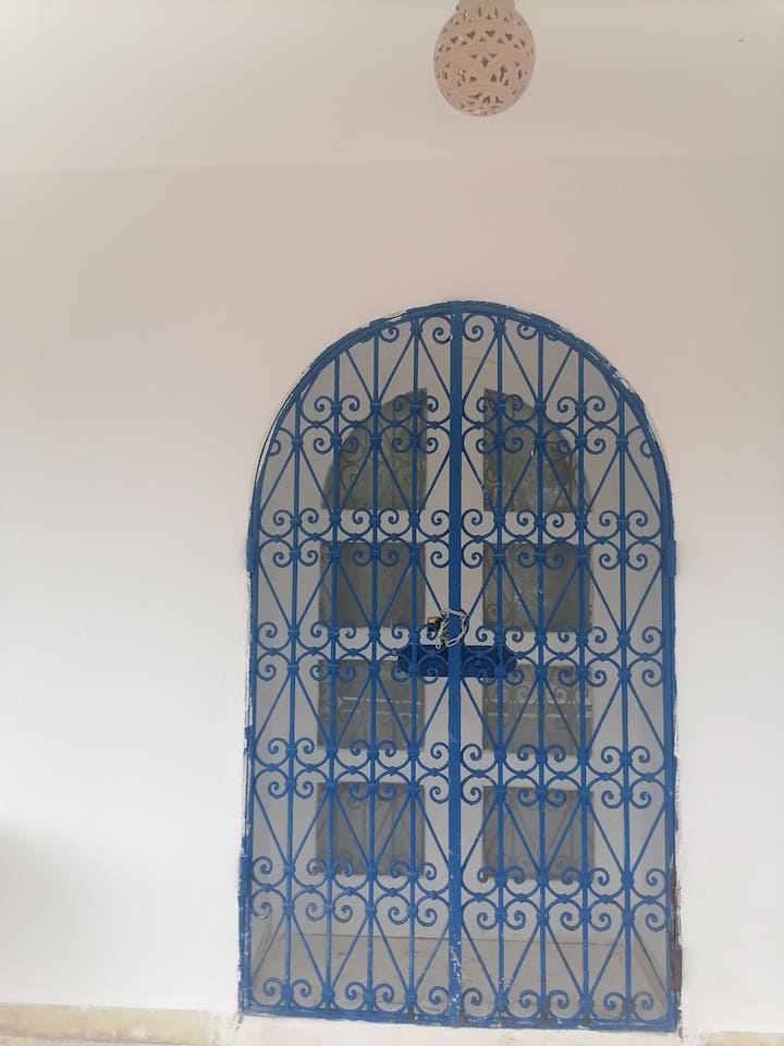 Villa Pied Dans L'eau à Hammamet - Nabeul