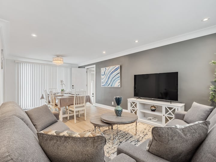 A Hidden Gem - Home Away From Home Hot Tub. - Niagara Falls