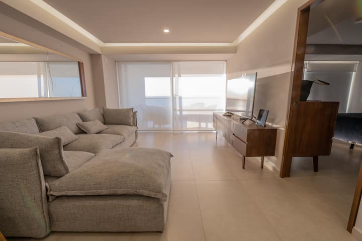 Oceanfront And Amazing View, Harbor 171! - Puerto Vallarta