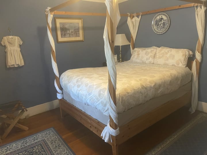 St. Andrews Rm - Placerville, CA