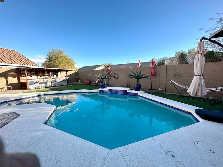 Oasis Backyard. Pool And Heated Spa. - Goodyear, AZ