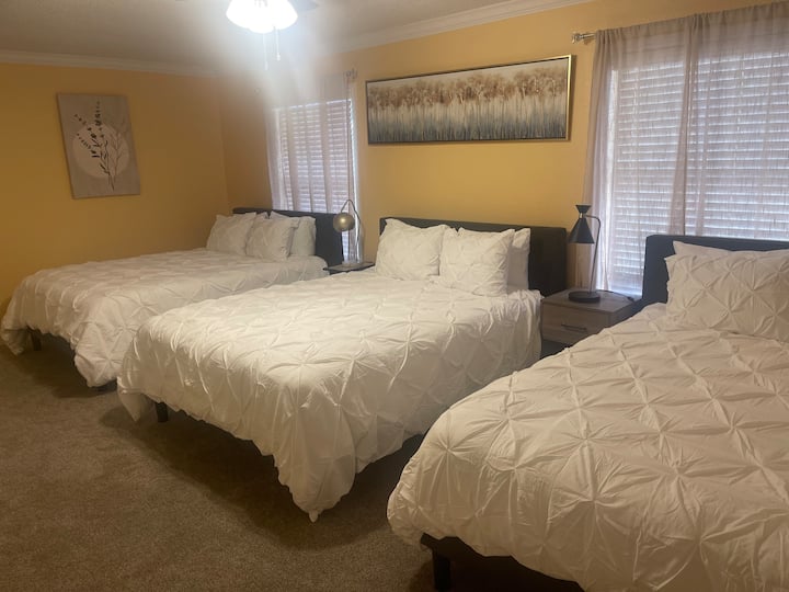 Monty-comfort Inn (43" Smart Tvs In Each Room) - Midland, TX