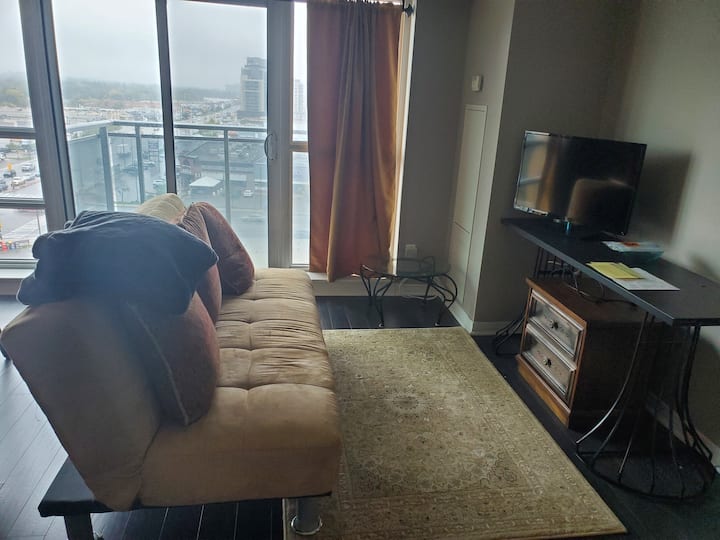 Cozy Condo In Heart Of Brampton - Brampton